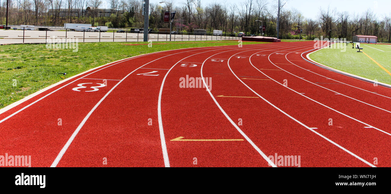 Track And Field High Resolution Stock Photography and Images - Alamy
