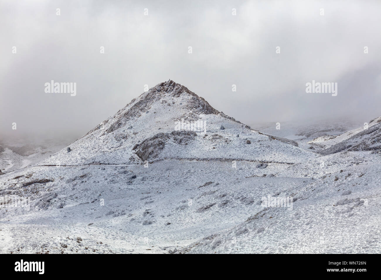 Alborz Mountains, Tehran Province, Iran Stock Photo - Alamy