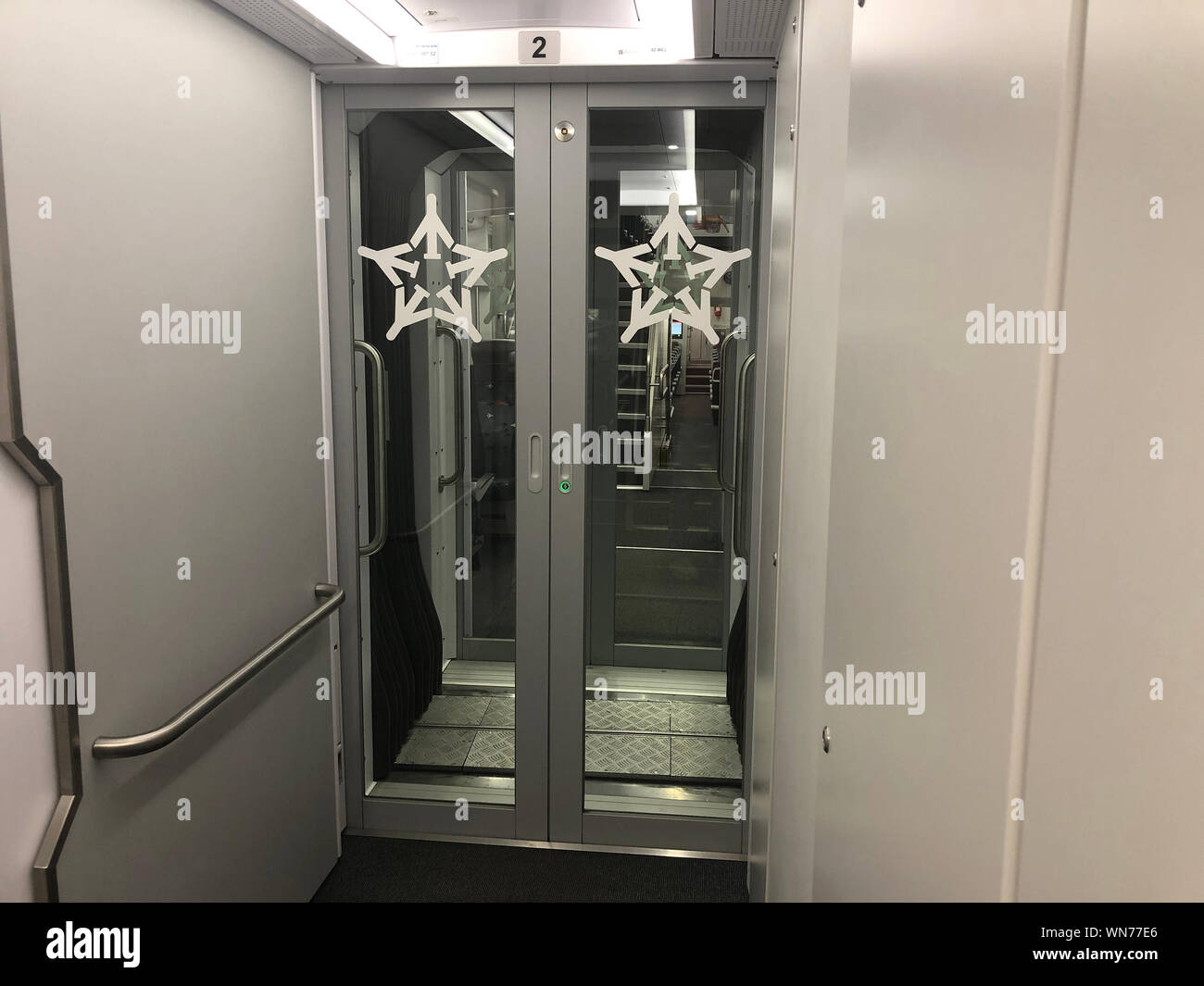 Modern two storey terminal hi-res stock photography and images - Alamy