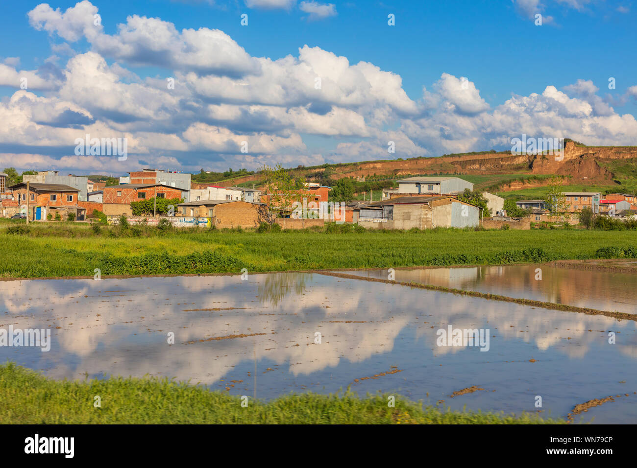 Sari iran hi-res stock photography and images - Alamy