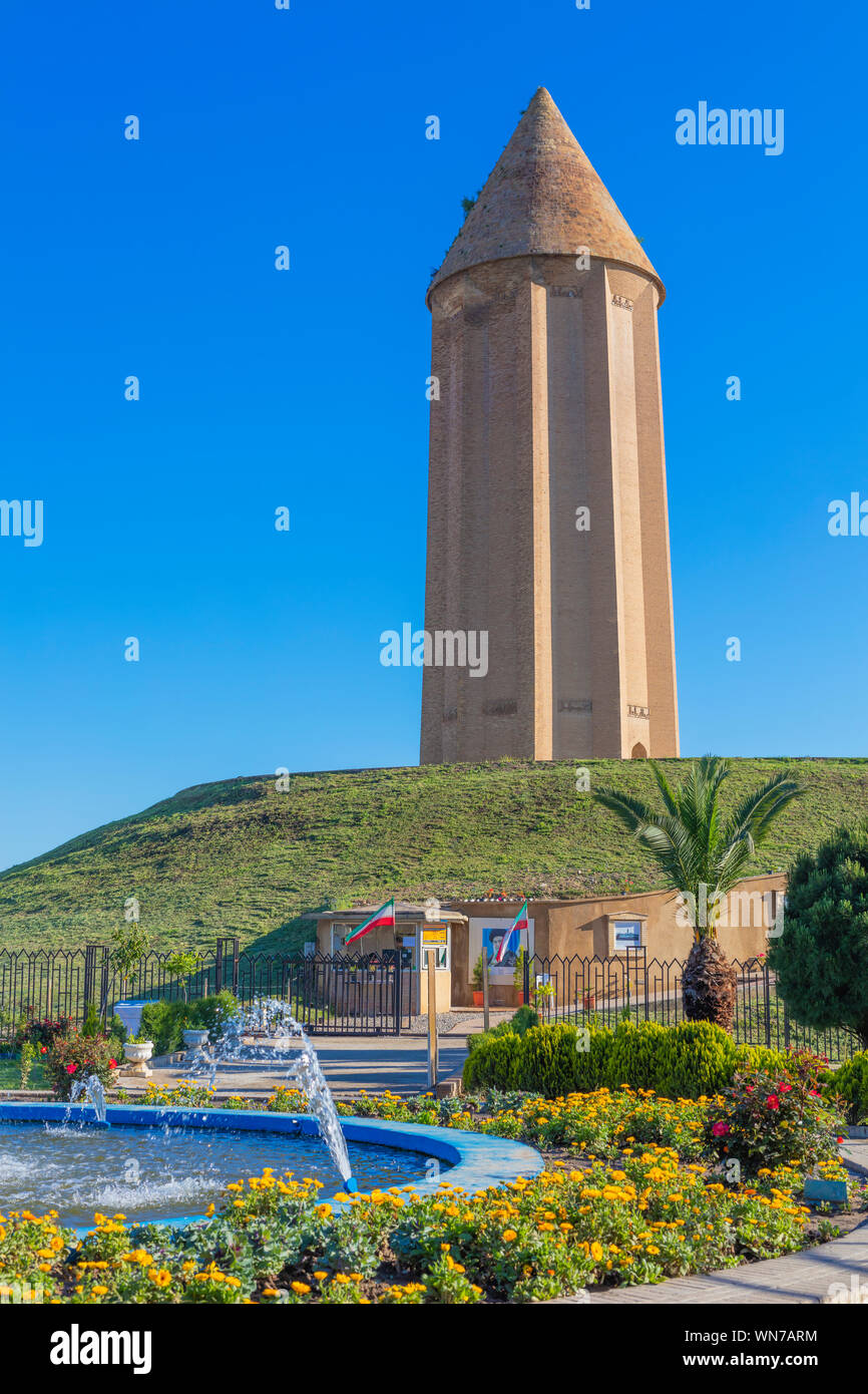 Gonbad e kavus hi-res stock photography and images - Alamy