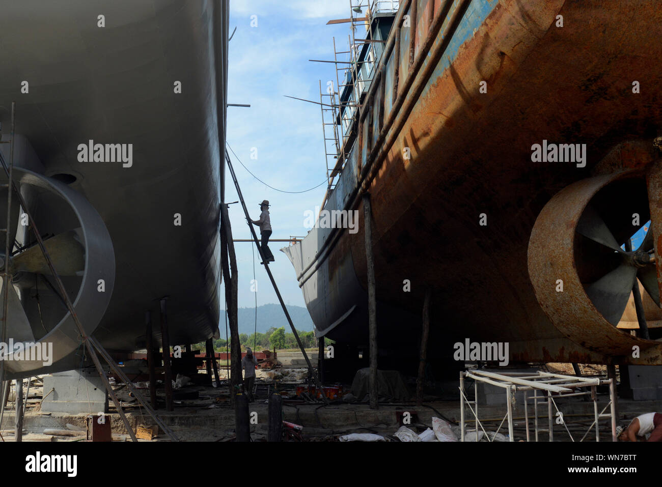 Occupation shipyard hi-res stock photography and images - Alamy