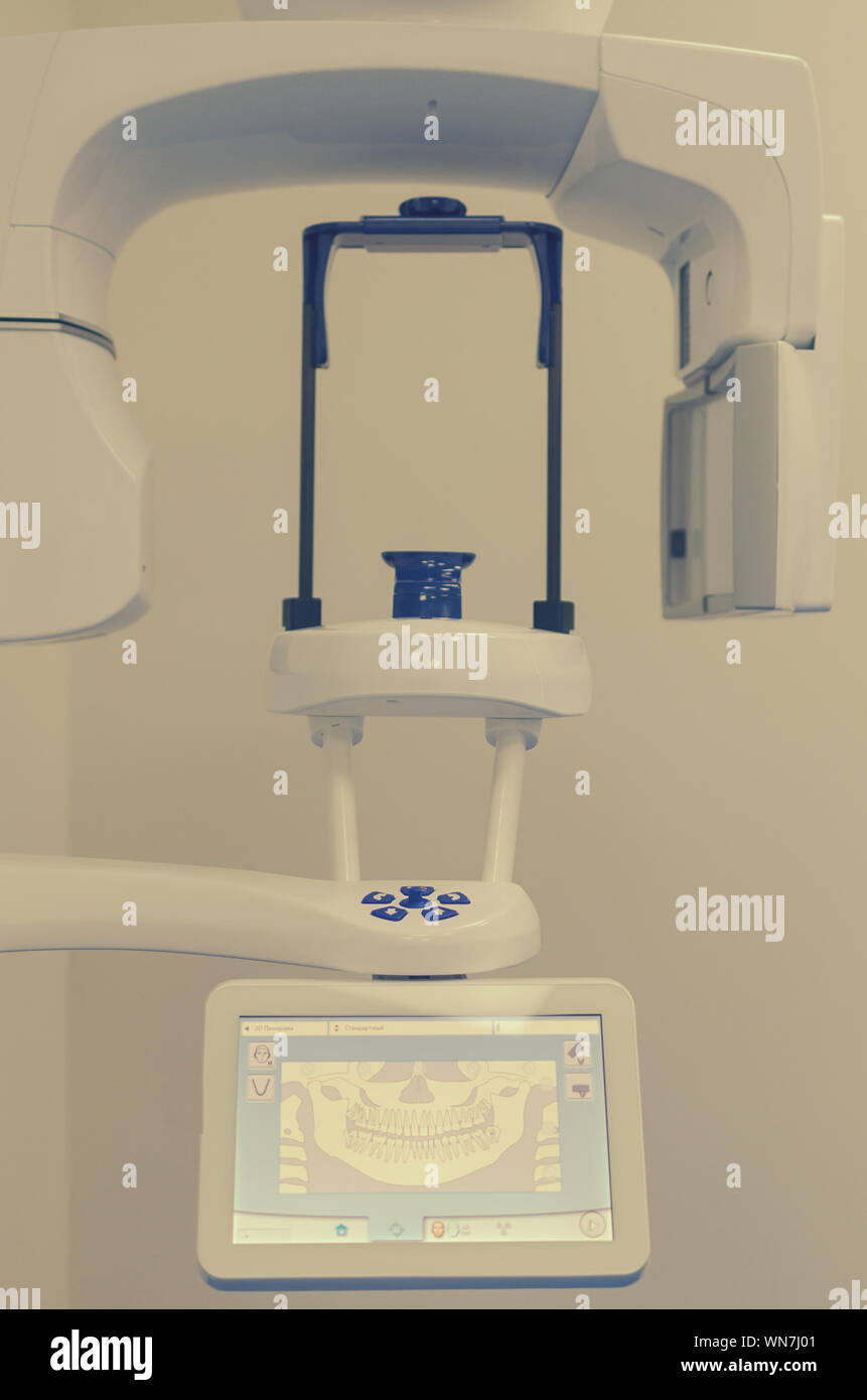 X-ray apparatus for conical beam computed tomography Stock Photo - Alamy