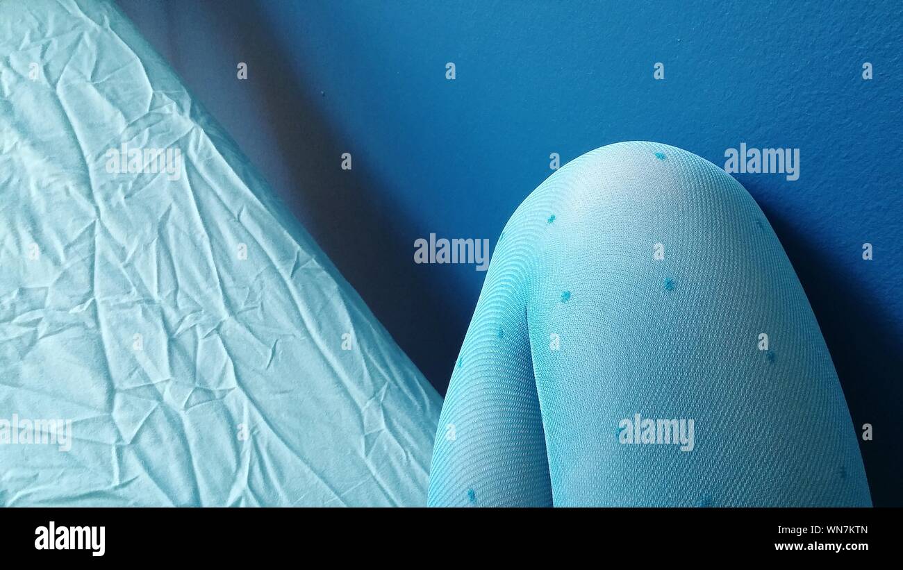 Close up leg women hi-res stock photography and images - Alamy