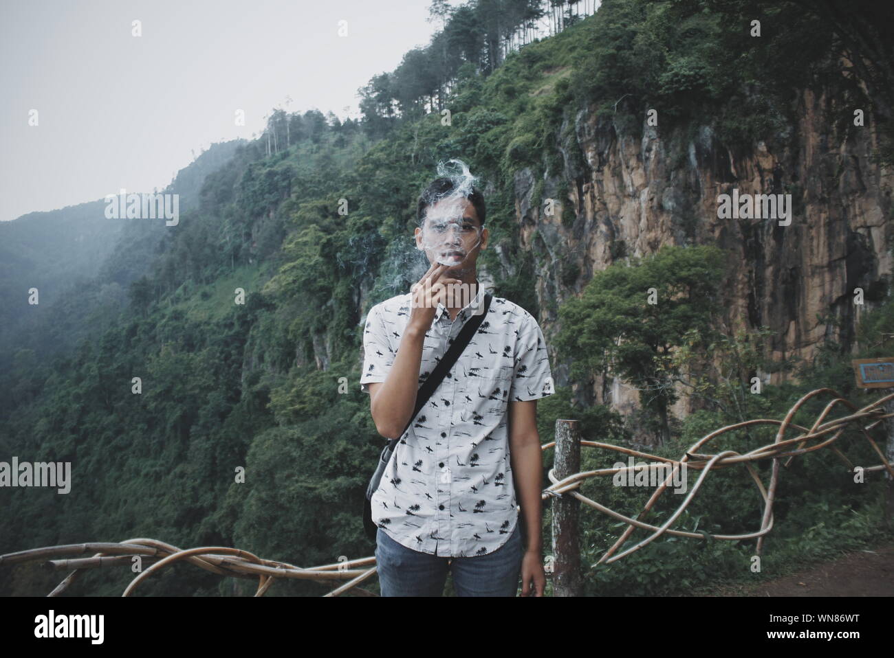 Smoking mountain hi-res stock photography and images - Alamy