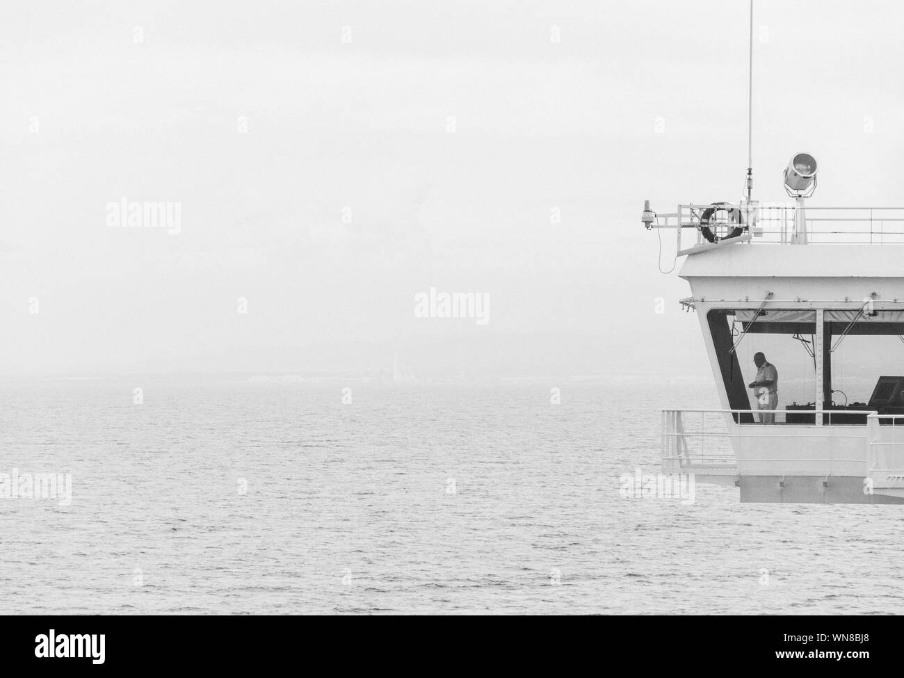 Captain cruise ship hi-res stock photography and images - Alamy