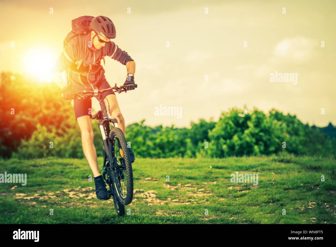 Field cycling hi-res stock photography and images - Alamy