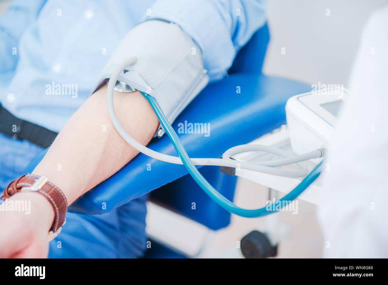 Measuring room hi-res stock photography and images - Alamy