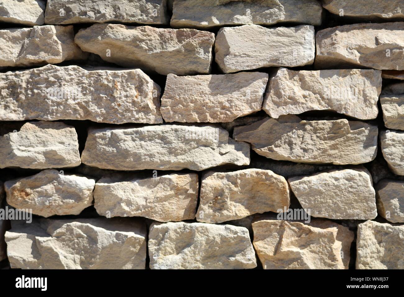 Old rocks hi-res stock photography and images - Alamy