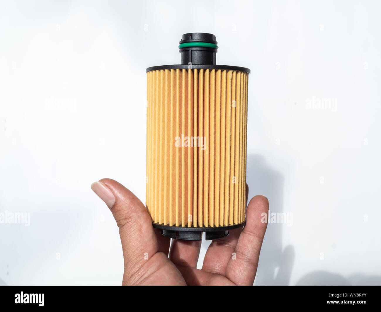 Oilfilter hi-res stock photography and images - Alamy
