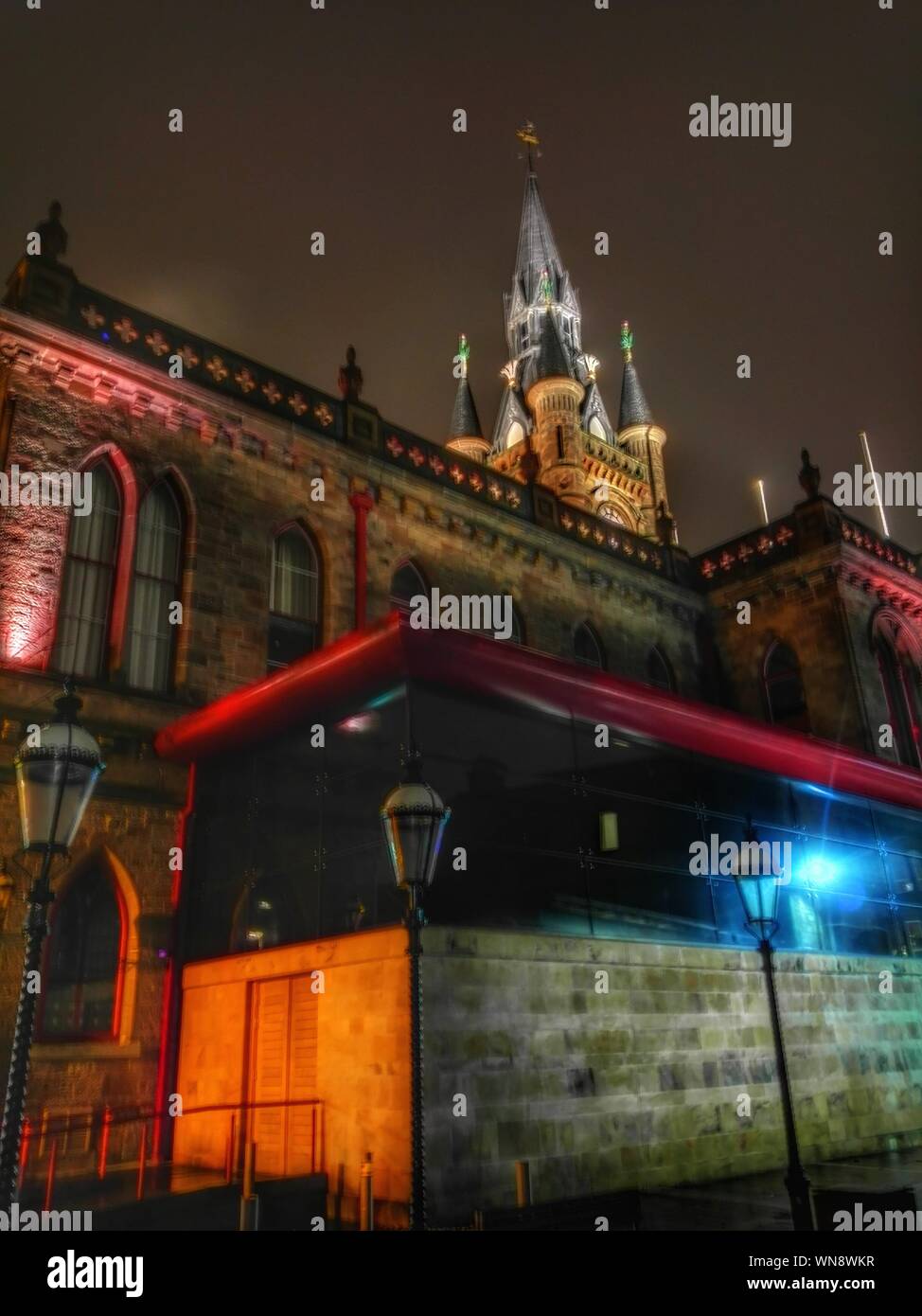Renfrew town hall hi-res stock photography and images - Alamy
