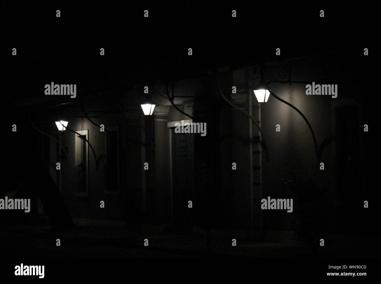 Dark outside house hi-res stock photography and images - Alamy