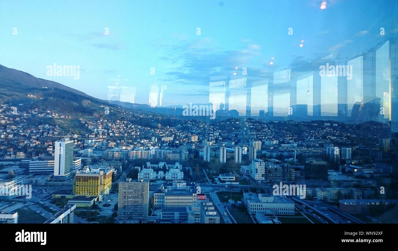 Viewed through glass hi-res stock photography and images - Alamy