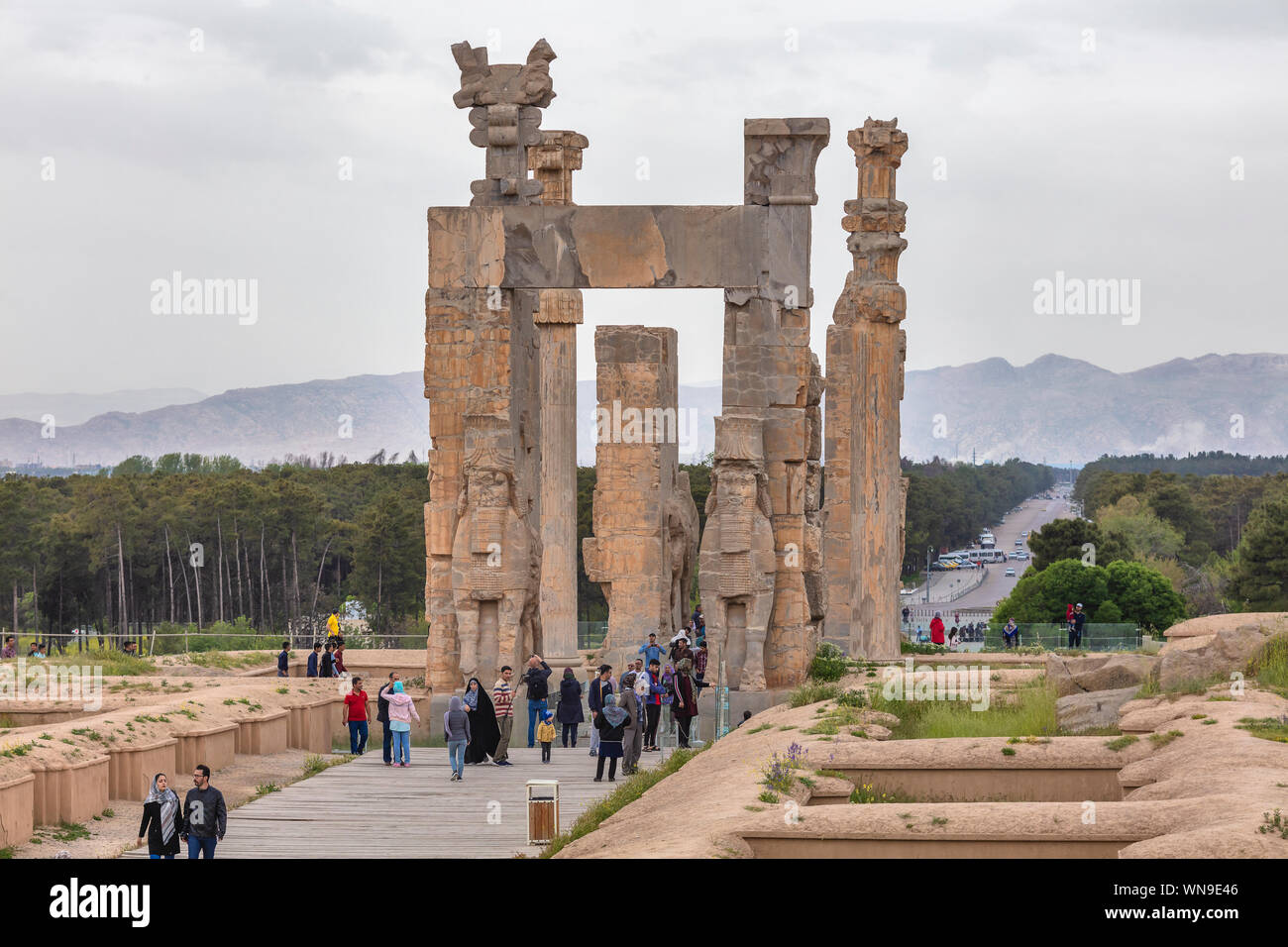 Gate of All Nations, Gate of Xerxes, Persepolis, ceremonial capital of ...