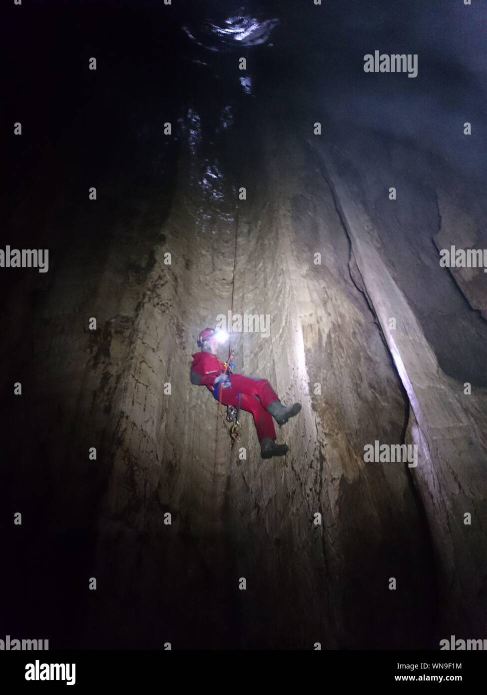 Night climbing mountain hi-res stock photography and images - Alamy