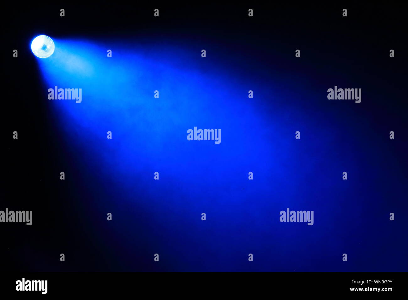 Blue black light hi-res stock photography and images - Alamy