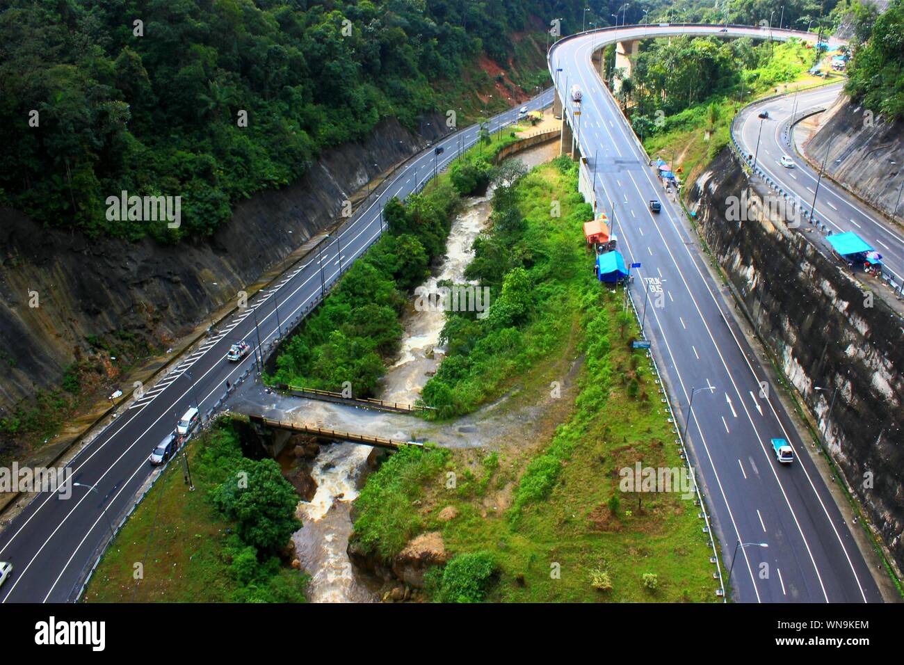 Multiple railroad tracks hi-res stock photography and images - Alamy