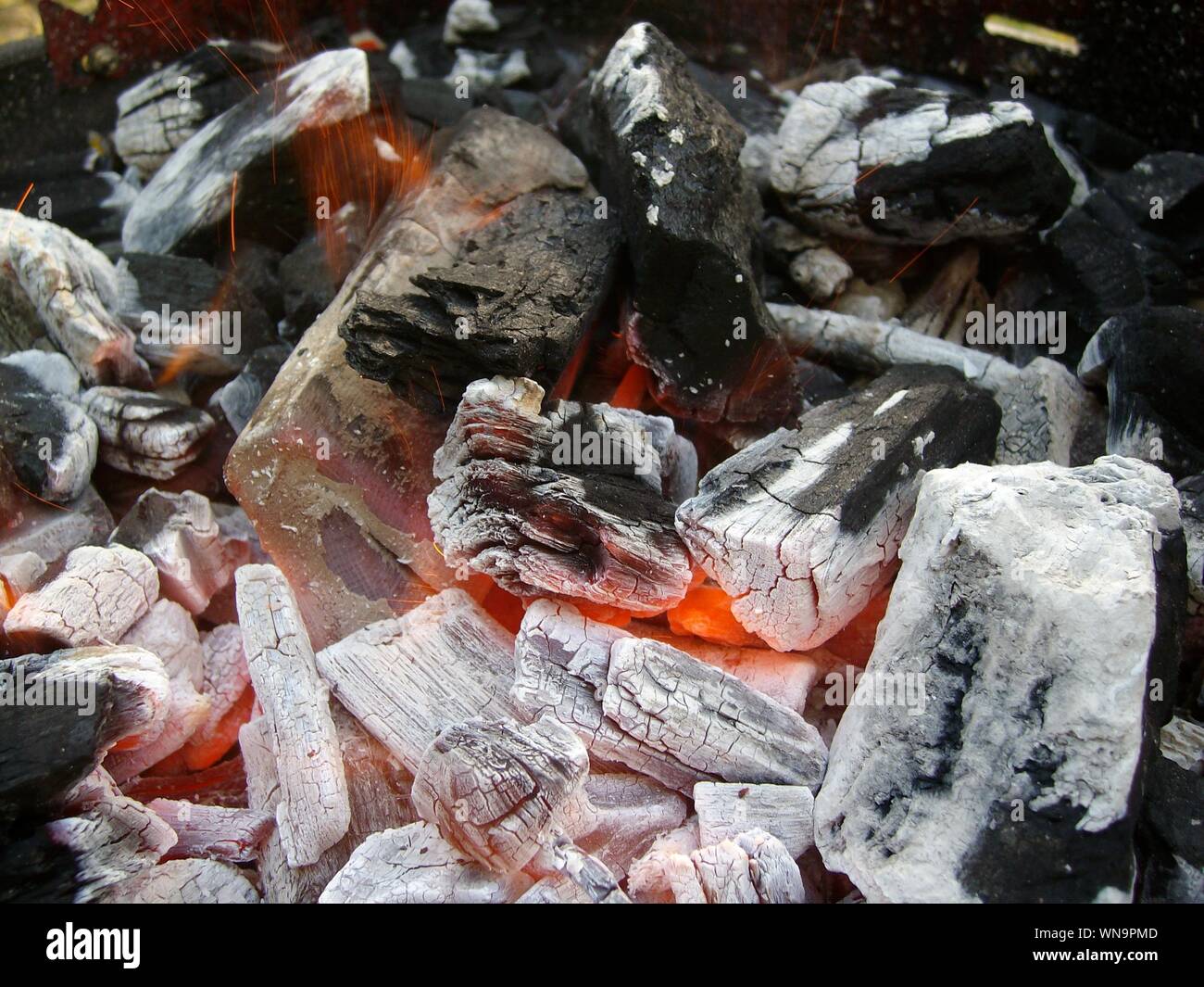 Long coal hi-res stock photography and images - Alamy