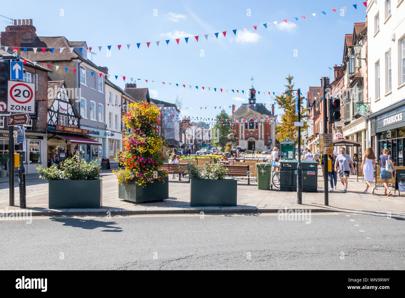 Henley on Thames, England - August 23rd 2019: Pedestrianised zone in ...