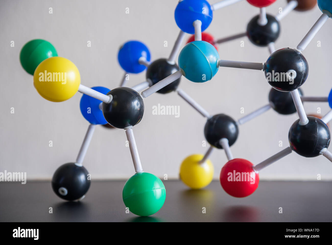Molecular models hi-res stock photography and images - Alamy