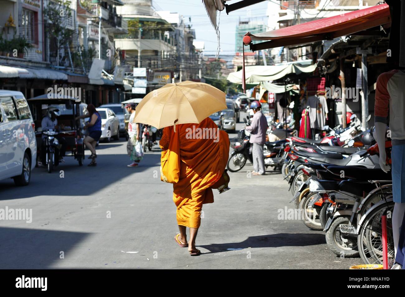 Monk mode hi-res stock photography and images - Alamy