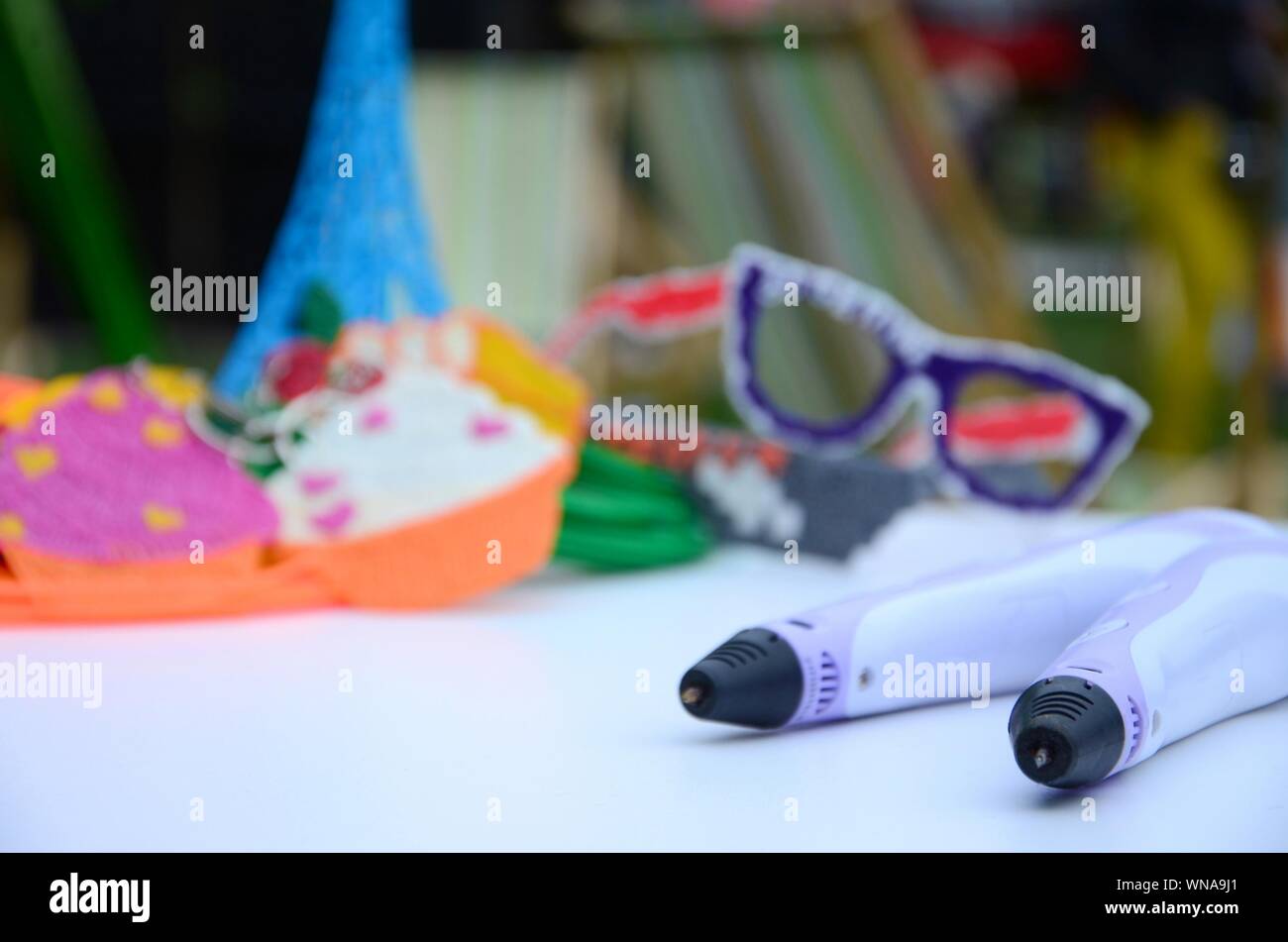 3d handle pen and 3d painting figures. Concept of andmade STEM ...