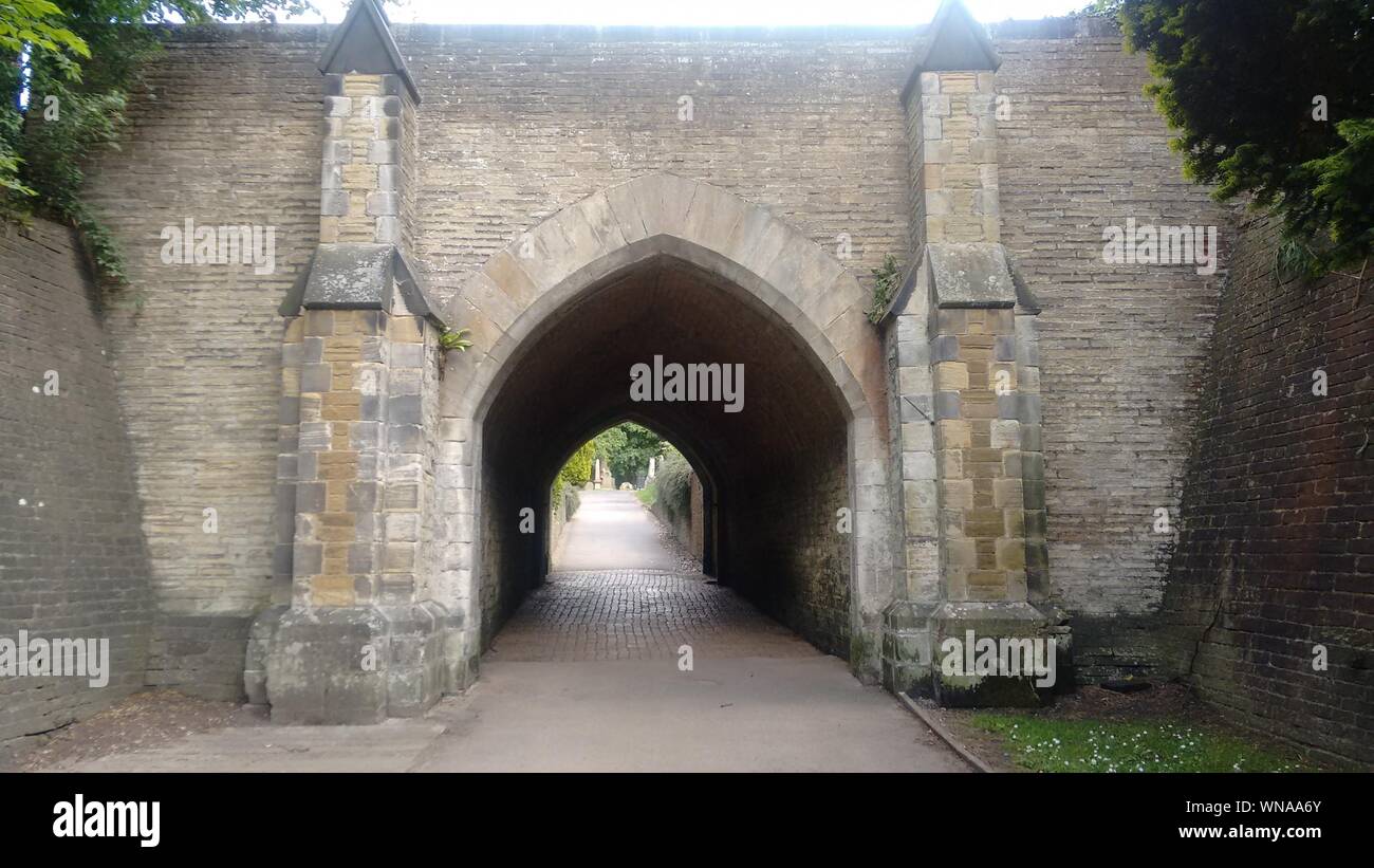 Corridor tunnel hi-res stock photography and images - Alamy