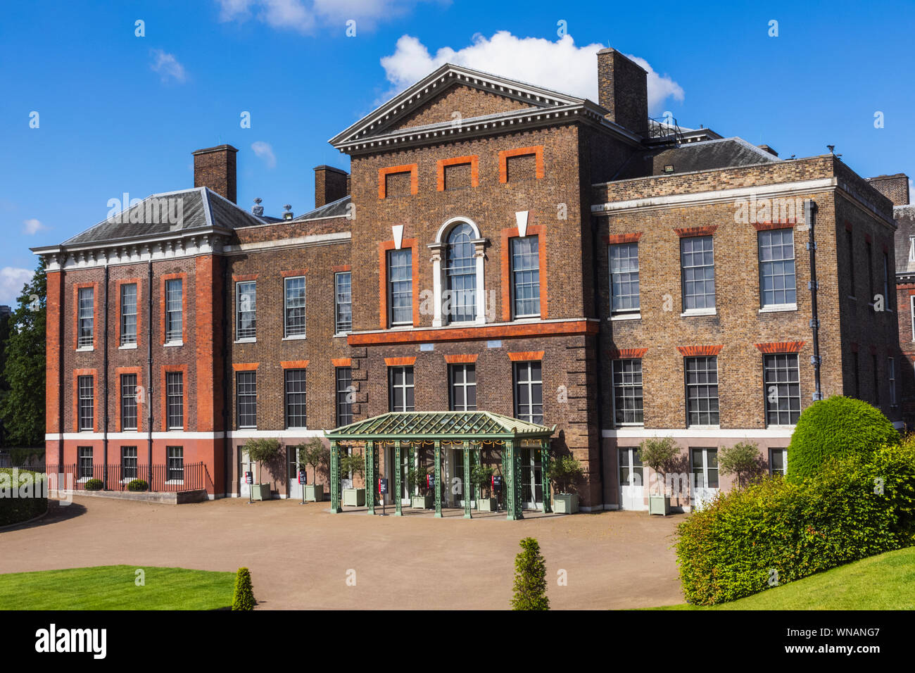 England, London, Kensington, Kensington Palace Stock Photo - Alamy