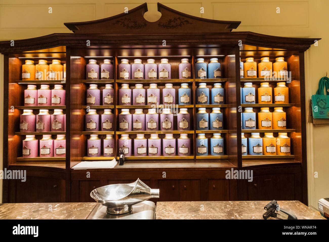 Tea display piccadilly london hi-res stock photography and images - Alamy