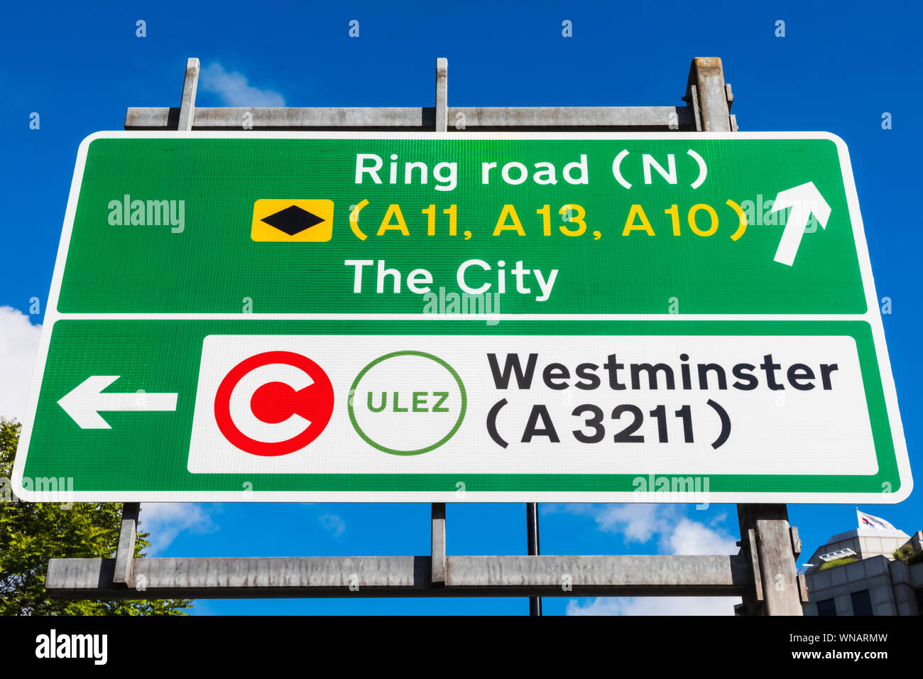 London pollution pollution reduction hi-res stock photography and ...