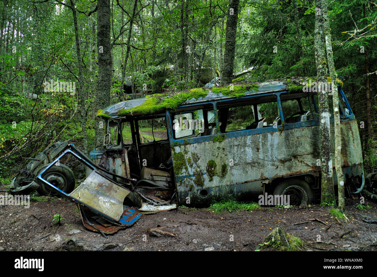 Obsolete bus hi-res stock photography and images - Alamy
