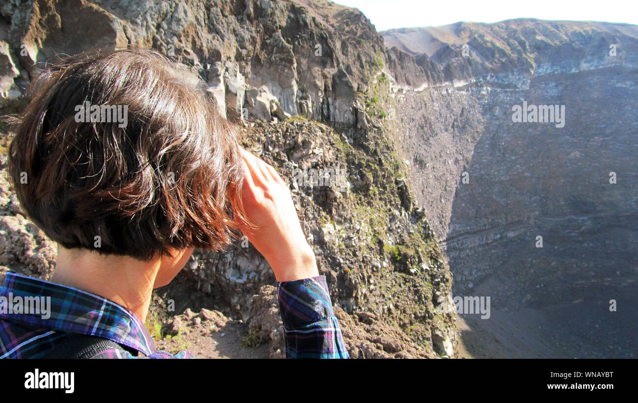 Looking at he side hi-res stock photography and images - Alamy