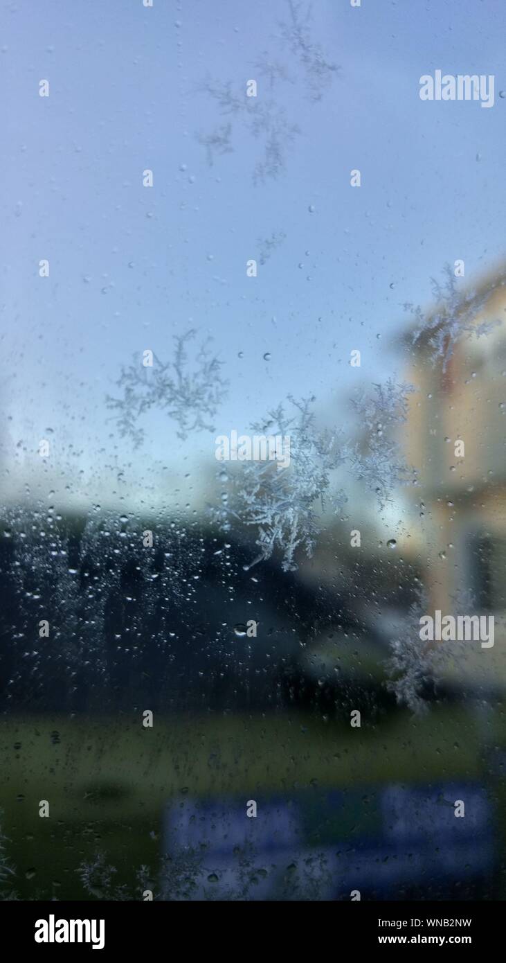 Frost On Window High Resolution Stock Photography and Images - Alamy