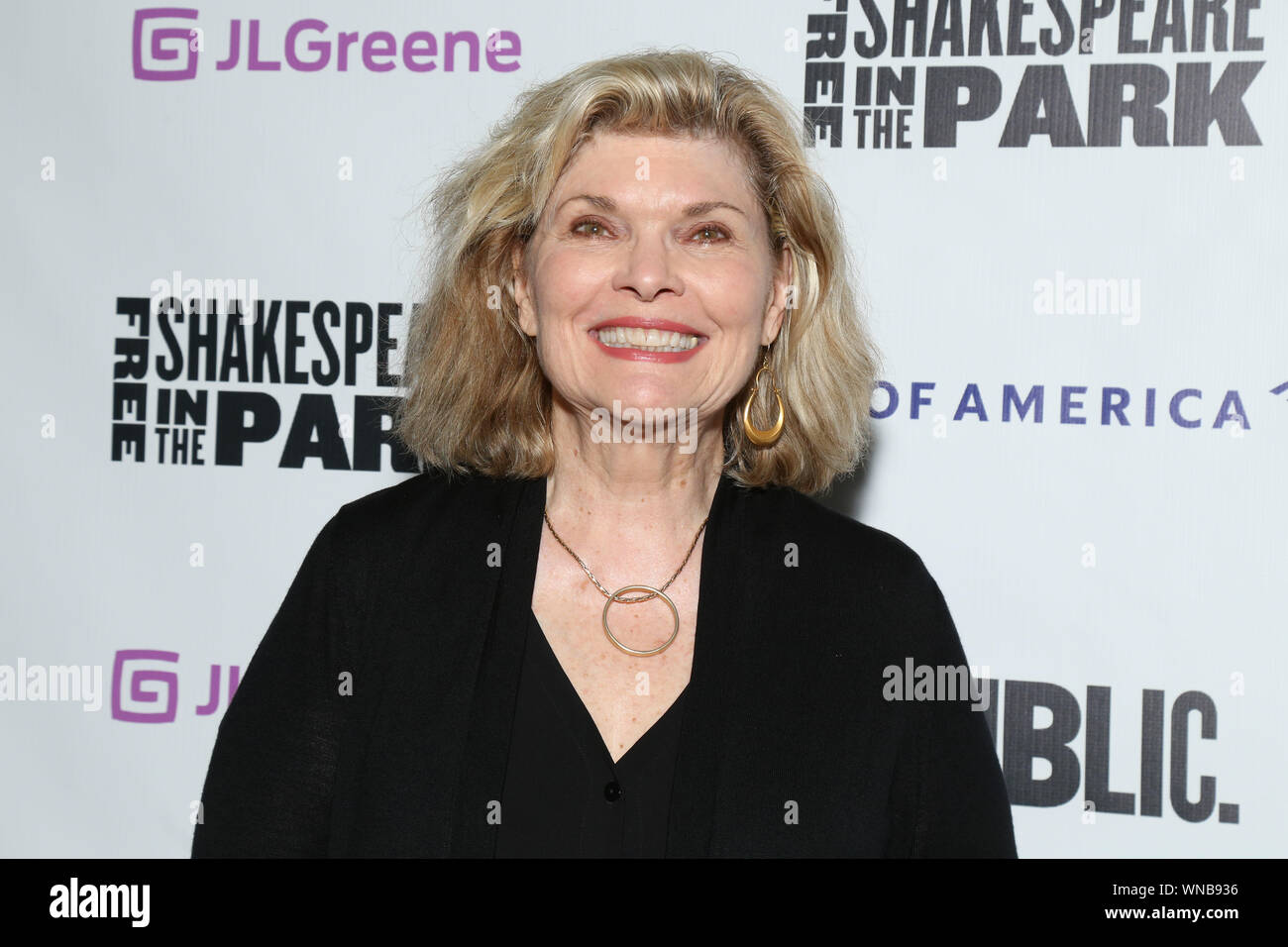 Debra monk 2019 hi-res stock photography and images - Alamy