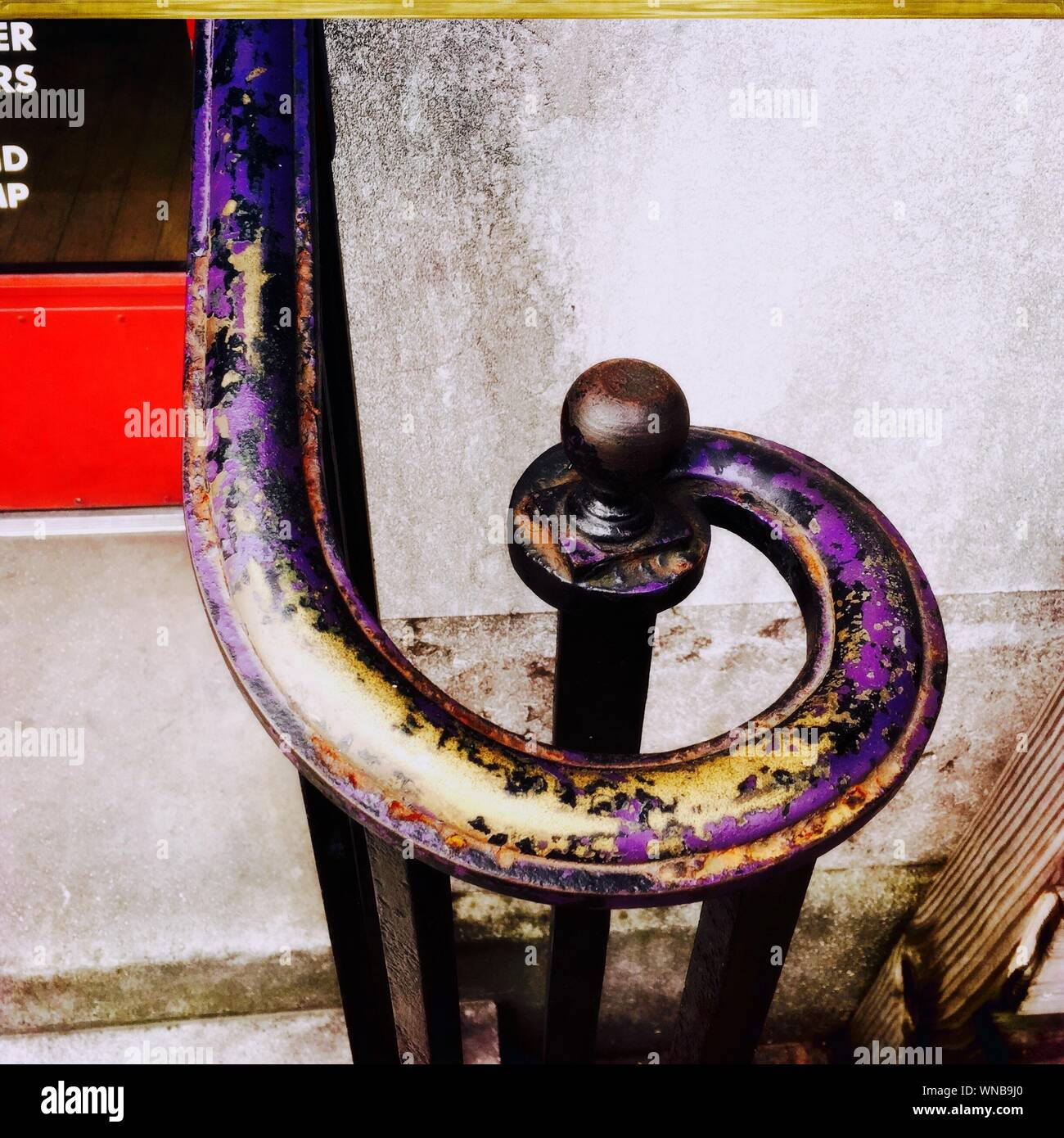 Curved railing hi-res stock photography and images - Alamy
