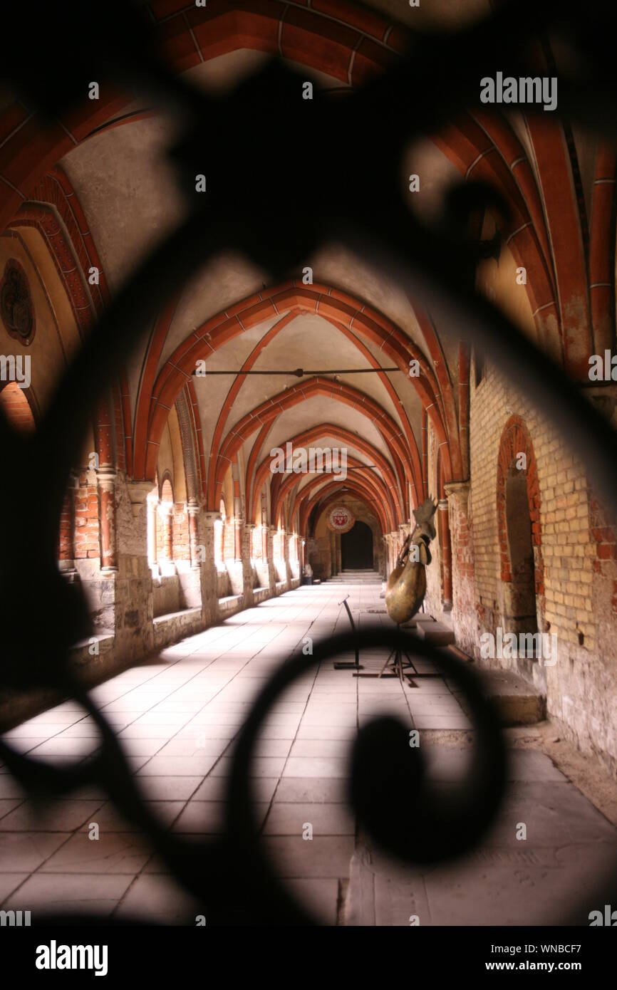 Rooster church hi-res stock photography and images - Alamy