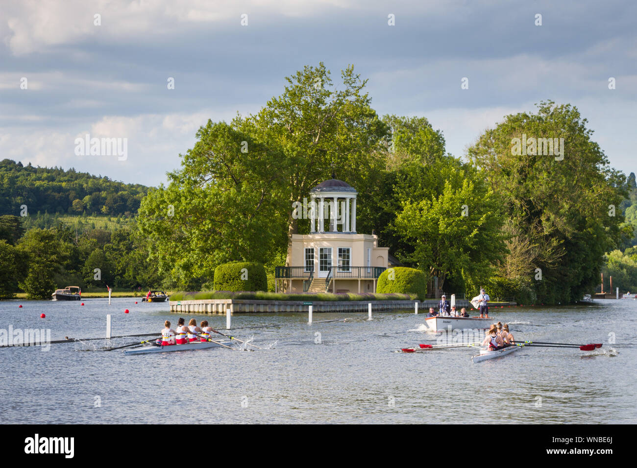 Henley island hi-res stock photography and images - Alamy