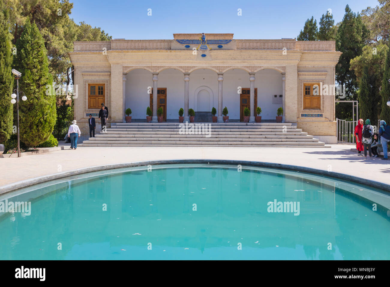 Zoroastrian shrine hi-res stock photography and images - Alamy