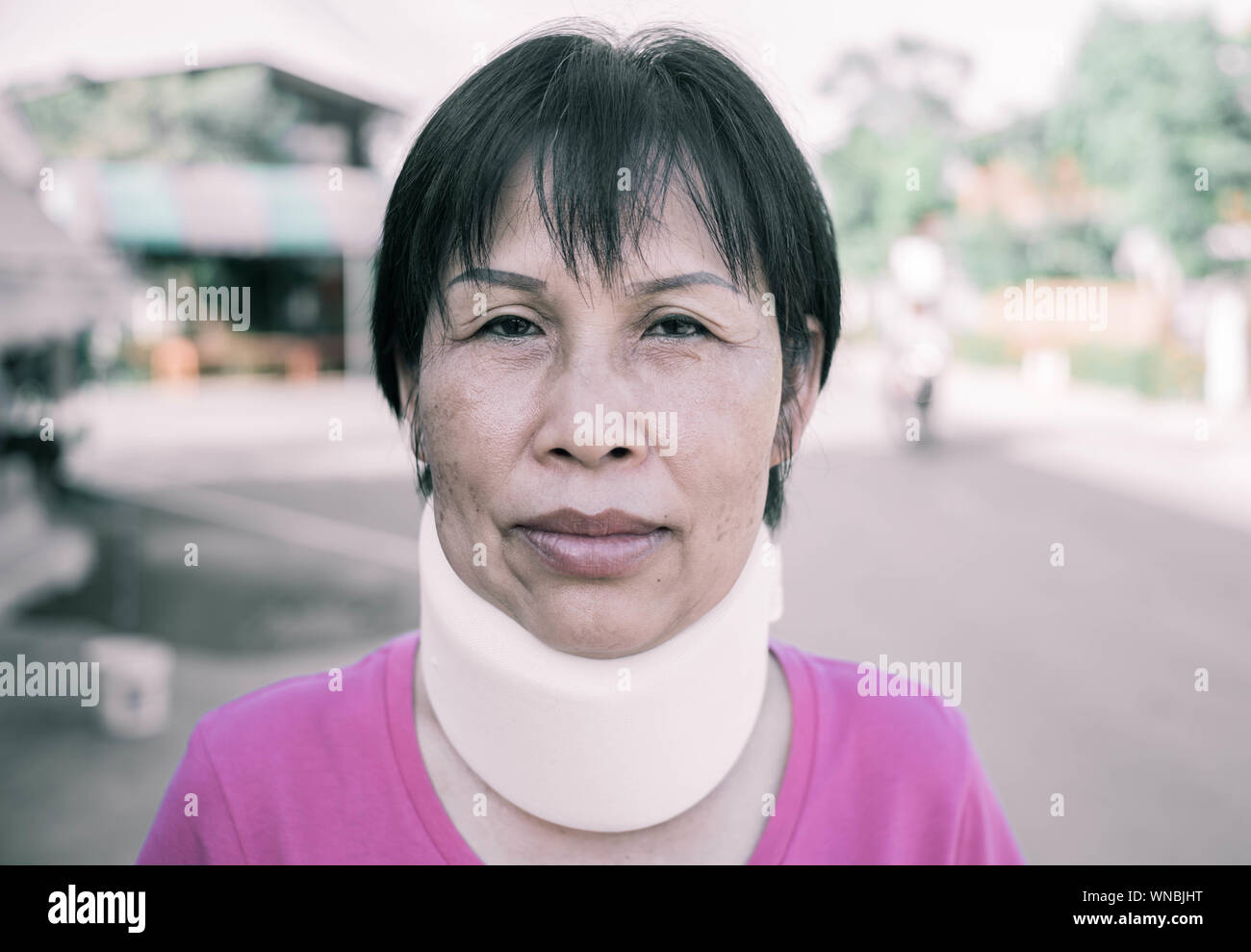 Portrait of neck hi-res stock photography and images - Alamy