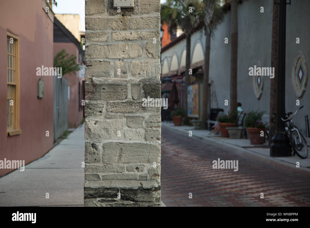 Passage brick hi-res stock photography and images - Alamy