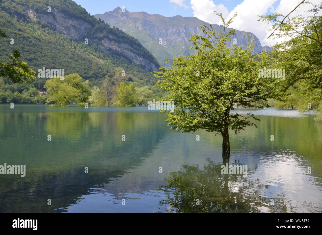 Lago tenno hi-res stock photography and images - Alamy