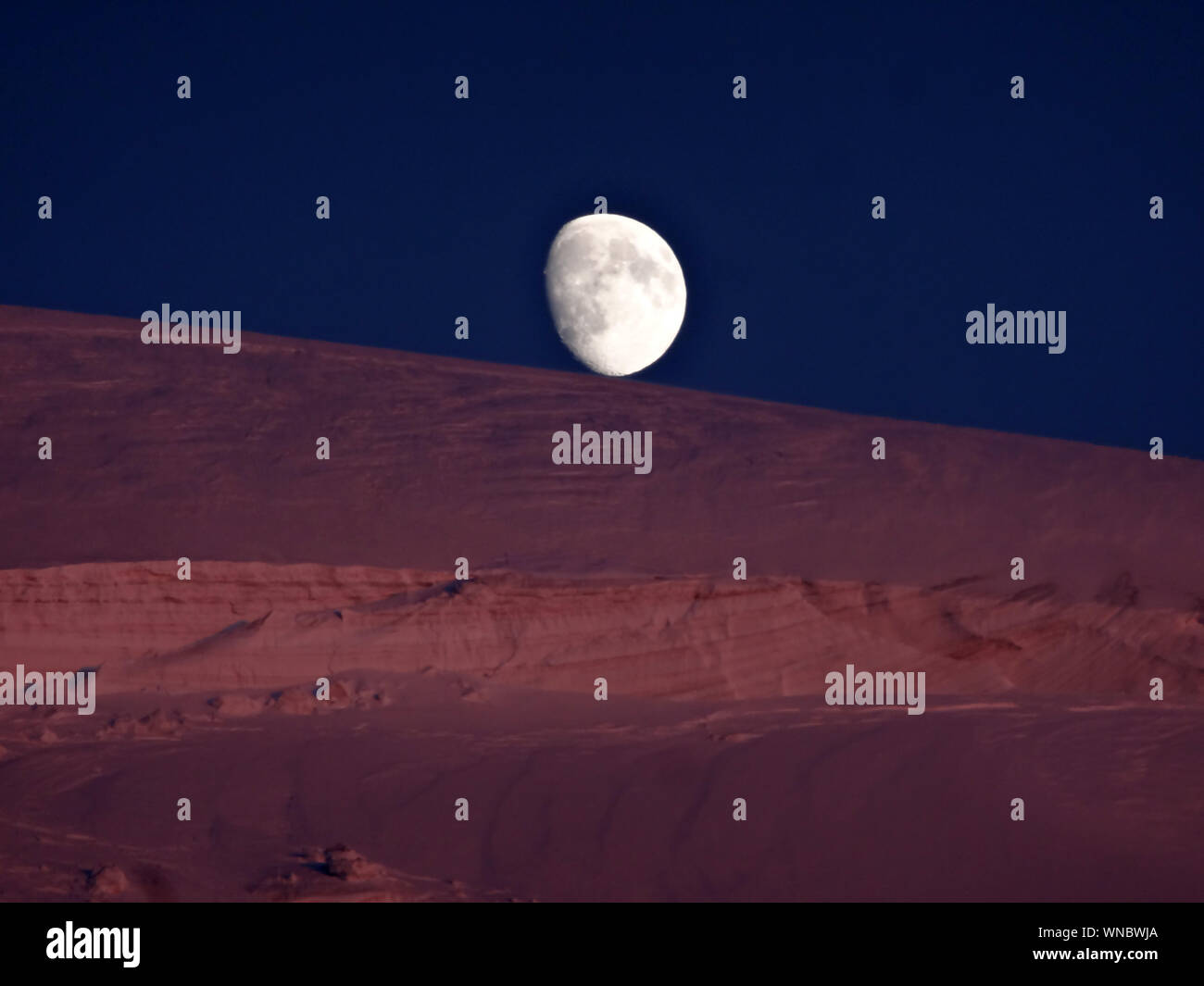 Moon pink sky mountain hi-res stock photography and images - Alamy
