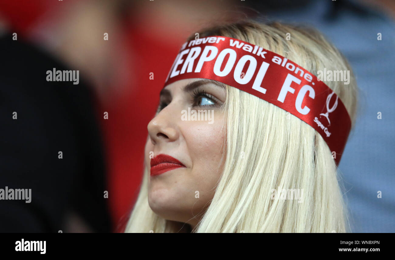 Super fan liverpool hi-res stock photography and images - Alamy