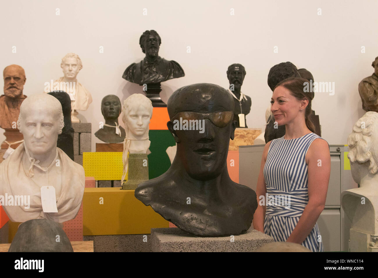 Traditional bust form hi-res stock photography and images - Alamy