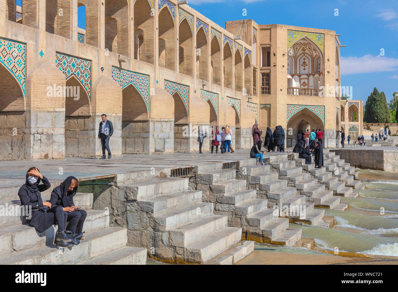 Khaju Bridge, 17th century, Zayanderud river, Isfahan, Isfahan Province ...