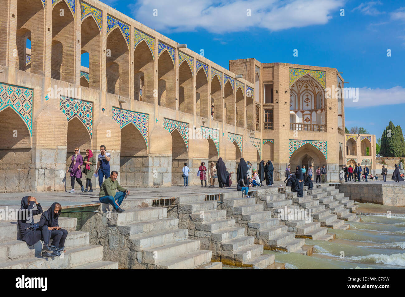 Khaju Bridge, 17th century, Zayanderud river, Isfahan, Isfahan Province ...