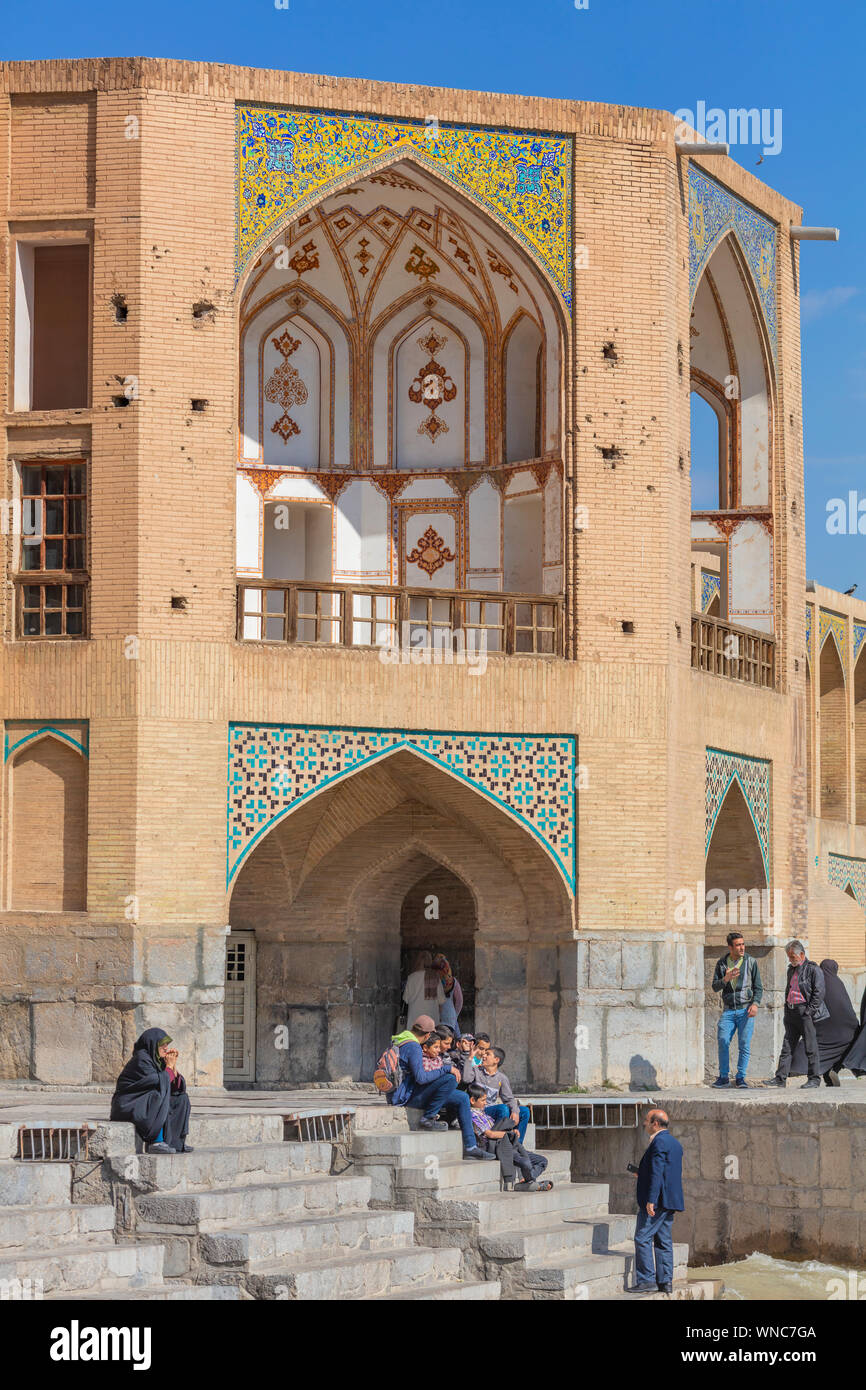 Khaju Bridge, 17th century, Zayanderud river, Isfahan, Isfahan Province ...