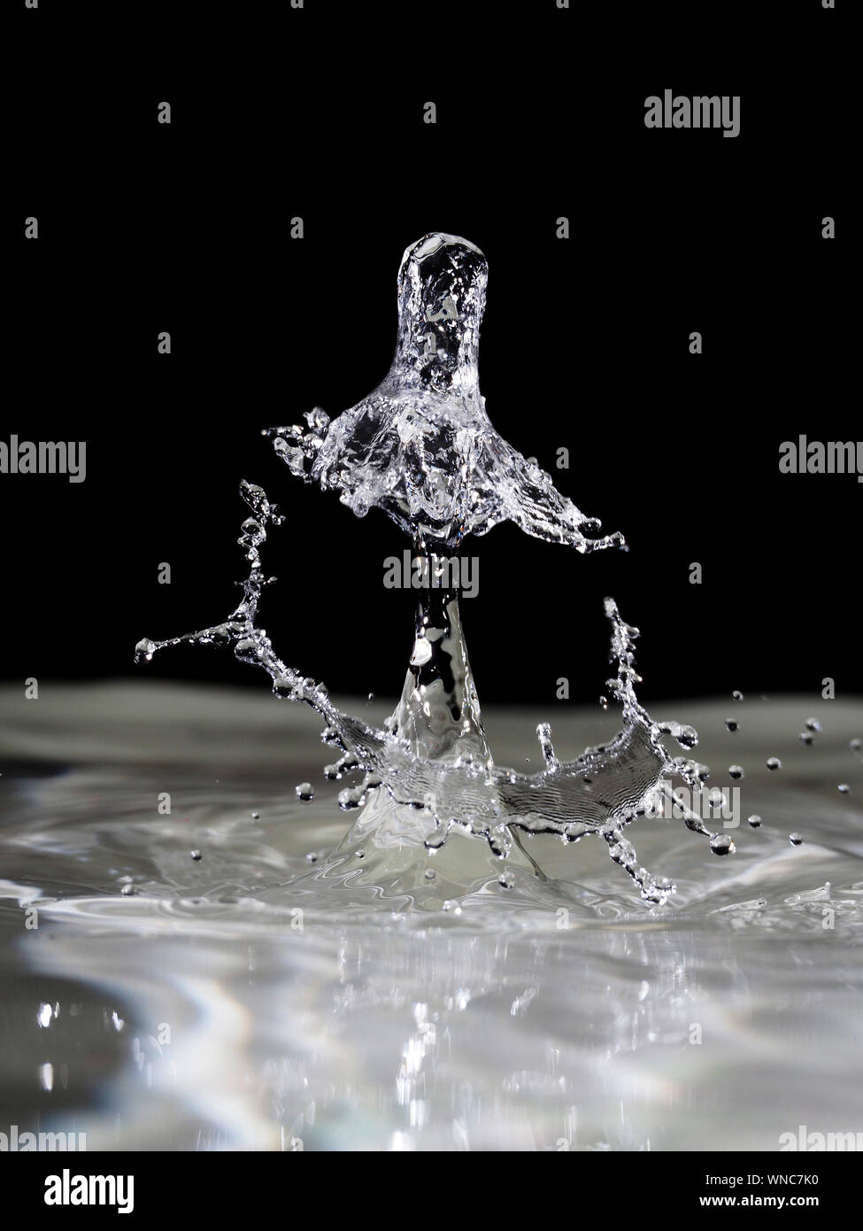 Water stop motion hi-res stock photography and images - Alamy