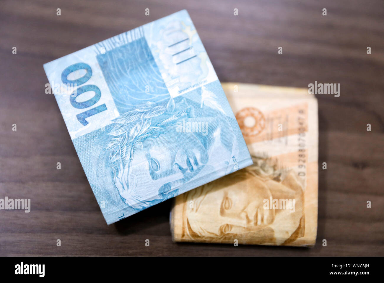 Economy banknote banknotes hi-res stock photography and images - Alamy
