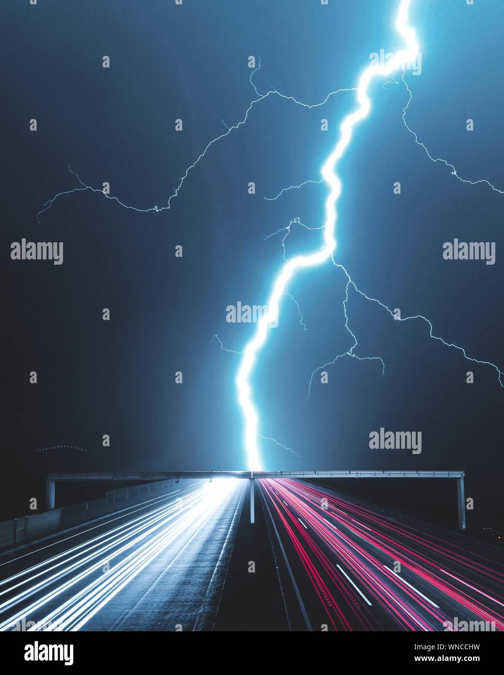 Lightning road hi-res stock photography and images - Alamy